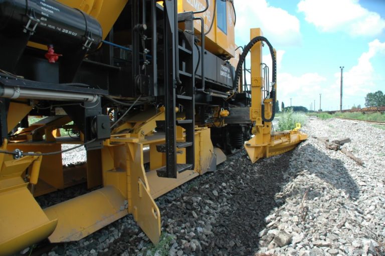 СПЗ-5 Ballast leveling machine - KZESO